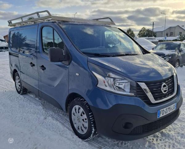 Green Renault Trafic 2019 in Taurage, with an engine capacity of 1.60 L and mileage of 251 thousand km for 7800 €, photo 2 on AUTOMOTO.COM.LV