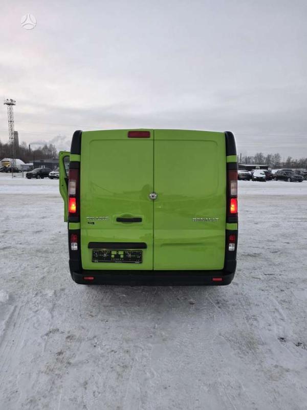 Zaļš Renault Trafic 2020 Marijampole, ar dzinēja tilpumu 2.00 L un nobraukumu 136 tūkst. km par 8400 €, foto 6 vietnē AUTOMOTO.COM.LV