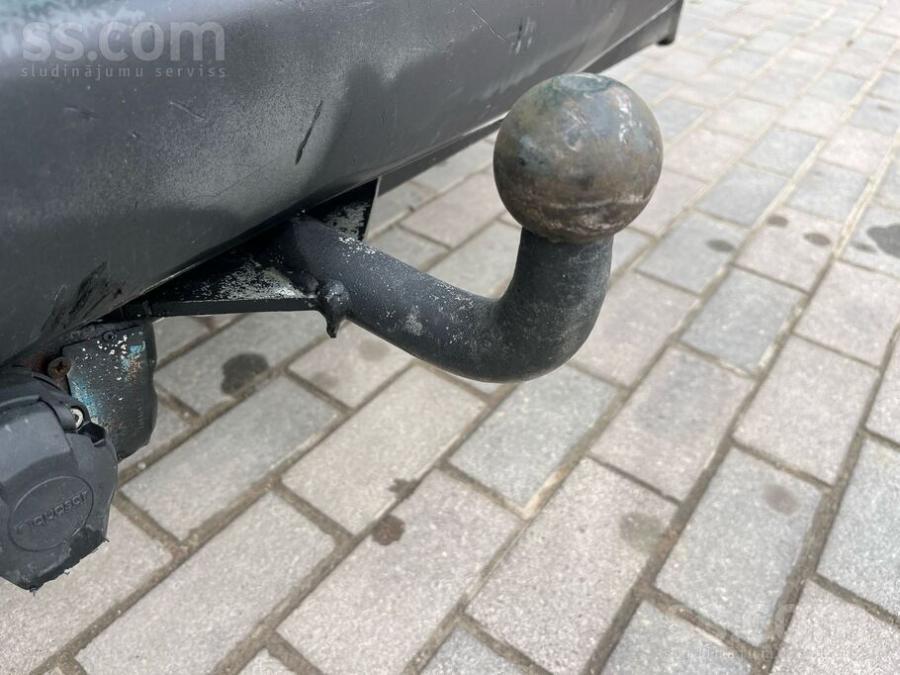 Zaļš Renault Trafic 2002 Bauska, ar dzinēja tilpumu 1.90 L un nobraukumu 0 tūkst. km par 3700 €, foto 10 vietnē AUTOMOTO.COM.LV