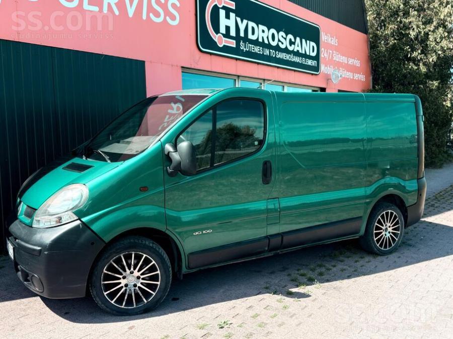 Green Renault Trafic 2002 in Bauska, with an engine capacity of 1.90 L and mileage of 0 thousand km for 3300 €, photo 6 on AUTOMOTO.COM.LV