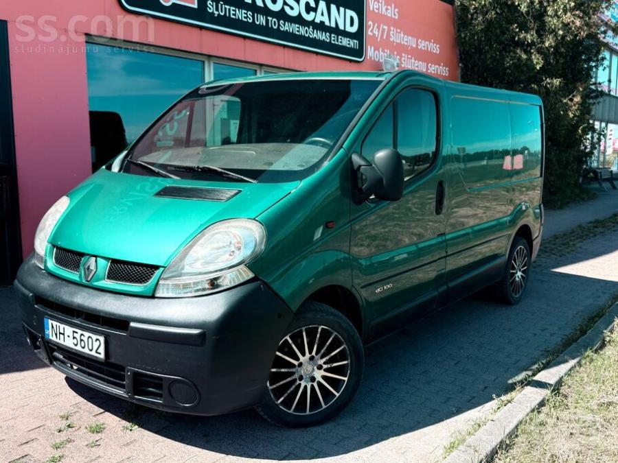 Green Renault Trafic 2002 in Bauska, with an engine capacity of 1.90 L and mileage of 0 thousand km for 3300 €, photo 9 on AUTOMOTO.COM.LV