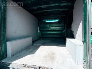 Green Renault Trafic 2002 in Bauska, with an engine capacity of 1.90 L and mileage of 0 thousand km for 3300 €, photo 10 on AUTOMOTO.COM.LV