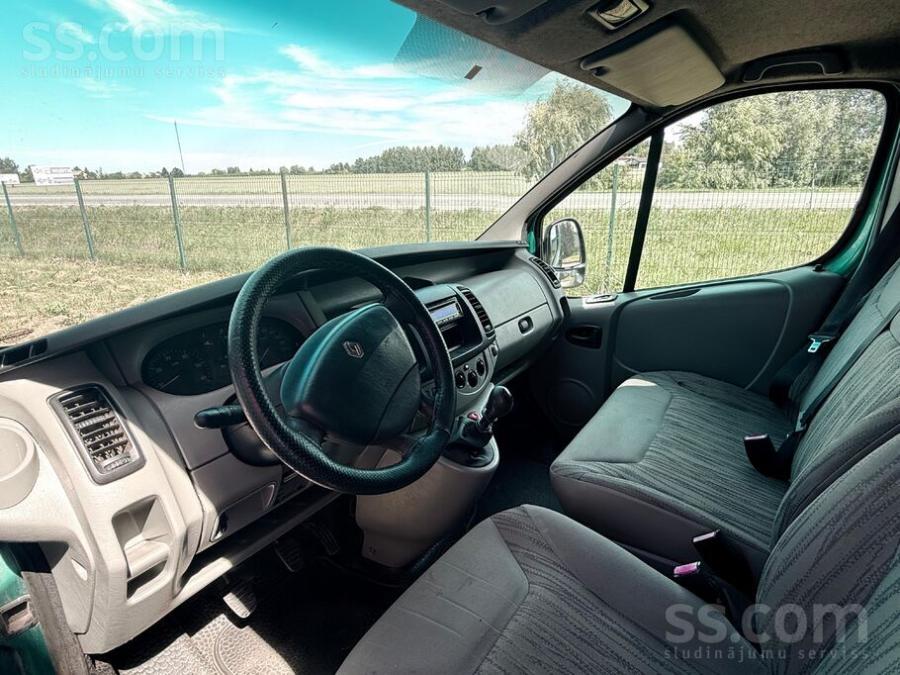 Green Renault Trafic 2002 in Bauska, with an engine capacity of 1.90 L and mileage of 0 thousand km for 3300 €, photo 12 on AUTOMOTO.COM.LV