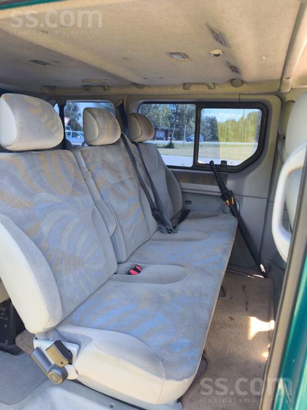 Zaļš Renault Trafic 2004 Rīga, ar dzinēja tilpumu 2.50 L un nobraukumu 332 tūkst. km par 5015 €, foto 7 vietnē AUTOMOTO.COM.LV
