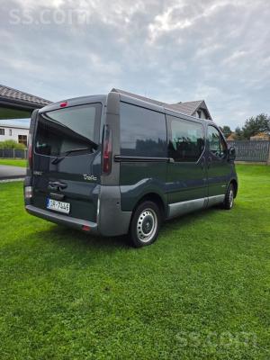 Zaļš Renault Trafic 2004 Rīga, ar dzinēja tilpumu 1.90 L un nobraukumu 246 tūkst. km par 4790 €, foto 4 vietnē AUTOMOTO.COM.LV
