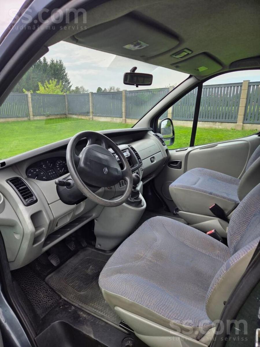 Zaļš Renault Trafic 2004 Rīga, ar dzinēja tilpumu 1.90 L un nobraukumu 246 tūkst. km par 4790 €, foto 14 vietnē AUTOMOTO.COM.LV