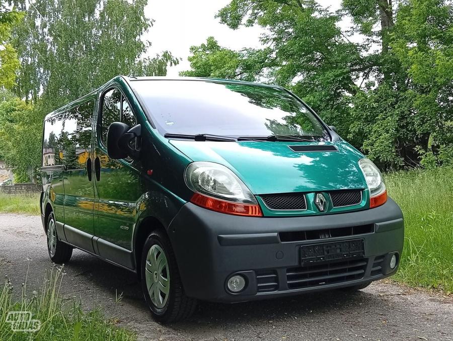 Zaļš Renault Trafic 2005 Viļņa, ar dzinēja tilpumu 1.90 L un nobraukumu 299 tūkst. km par 5150 €, foto 3 vietnē AUTOMOTO.COM.LV