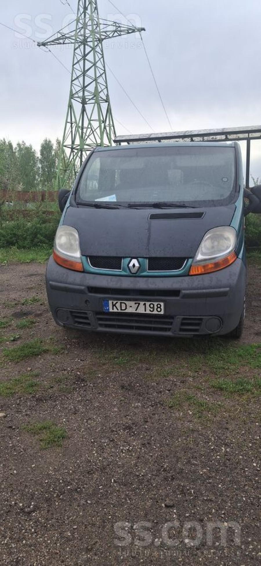 Green Renault Trafic 2005 in Jekabpils, with an engine capacity of 2.50 L and mileage of 783 thousand km for 1300 €, photo 3 on AUTOMOTO.COM.LV
