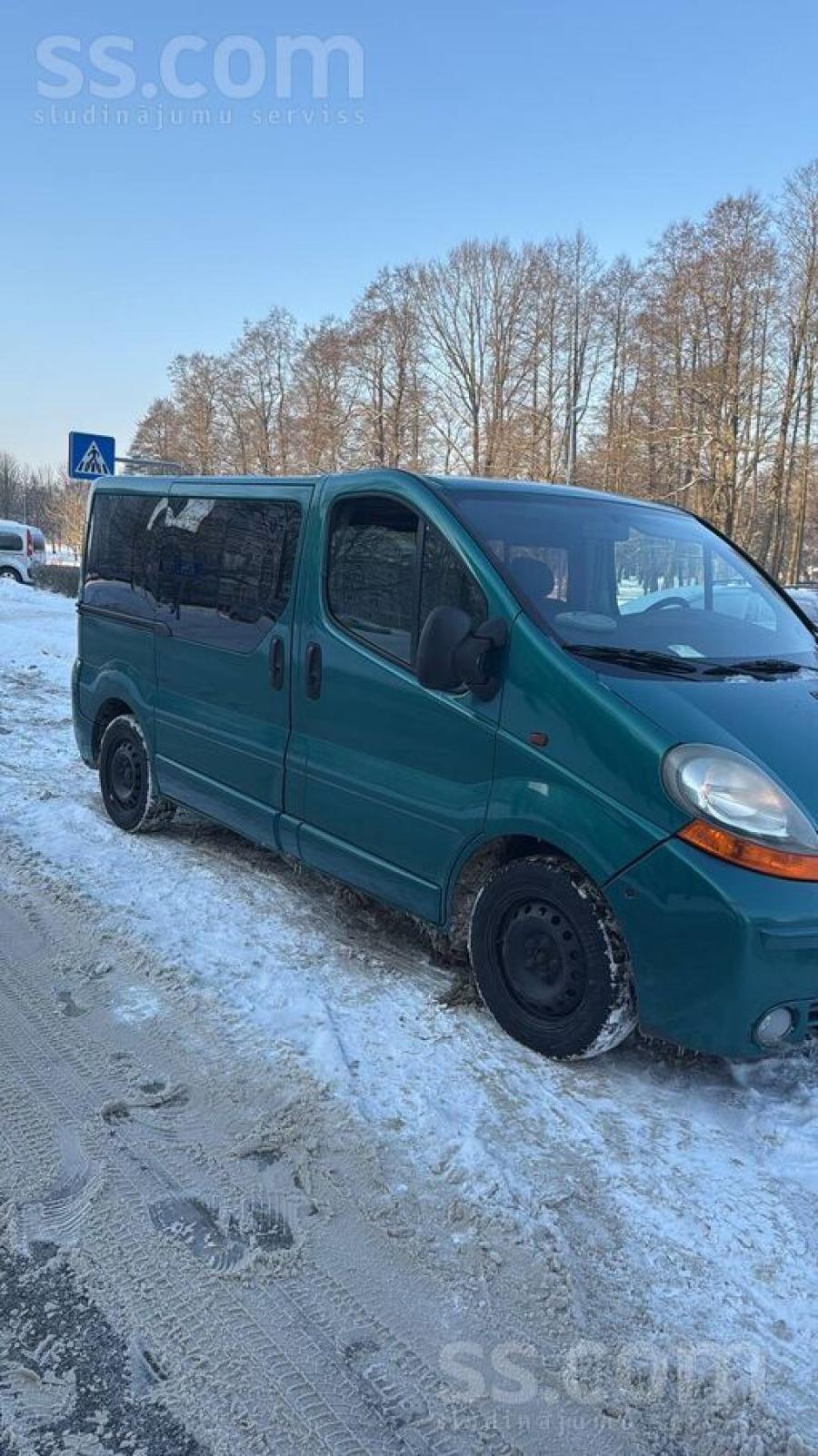 Zaļš Renault Trafic 2006 Rīga, ar dzinēja tilpumu 2.50 L un nobraukumu 380 tūkst. km par 4100 €, foto 6 vietnē AUTOMOTO.COM.LV