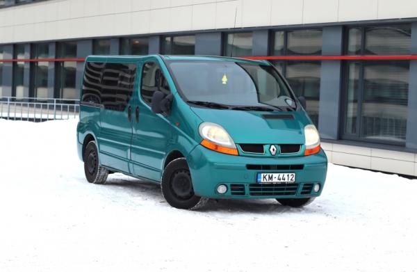 Zaļš Renault Trafic 2006 Rīga, ar dzinēja tilpumu 2.50 L un nobraukumu 382 tūkst. km par 5180 €, foto 1 vietnē AUTOMOTO.COM.LV
