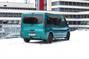 Green Renault Trafic 2006 in Riga, with an engine capacity of 2.50 L and mileage of 382 thousand km for 5180 €, photo 7 on AUTOMOTO.COM.LV