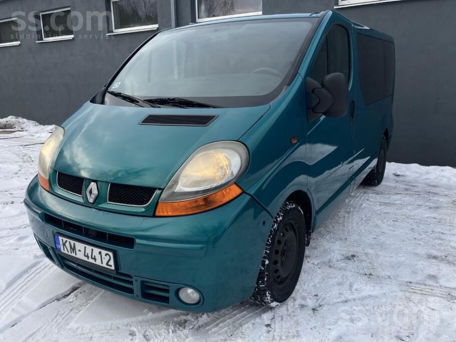 Zaļš Renault Trafic 2006 Ogre, ar dzinēja tilpumu 2.50 L un nobraukumu 362 tūkst. km par 3950 €, foto 3 vietnē AUTOMOTO.COM.LV