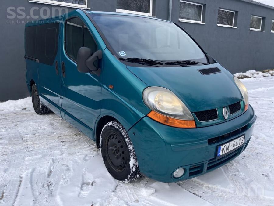 Zaļš Renault Trafic 2006 Ogre, ar dzinēja tilpumu 2.50 L un nobraukumu 362 tūkst. km par 3950 €, foto 4 vietnē AUTOMOTO.COM.LV