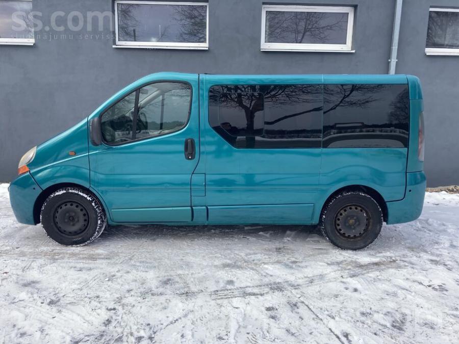 Zaļš Renault Trafic 2006 Ogre, ar dzinēja tilpumu 2.50 L un nobraukumu 362 tūkst. km par 3950 €, foto 5 vietnē AUTOMOTO.COM.LV