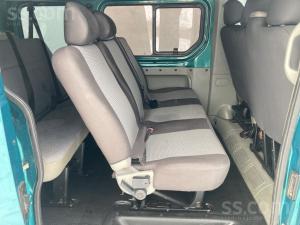 Zaļš Renault Trafic 2006 Ogre, ar dzinēja tilpumu 2.50 L un nobraukumu 362 tūkst. km par 3950 €, foto 11 vietnē AUTOMOTO.COM.LV
