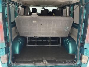 Zaļš Renault Trafic 2006 Ogre, ar dzinēja tilpumu 2.50 L un nobraukumu 362 tūkst. km par 3950 €, foto 13 vietnē AUTOMOTO.COM.LV