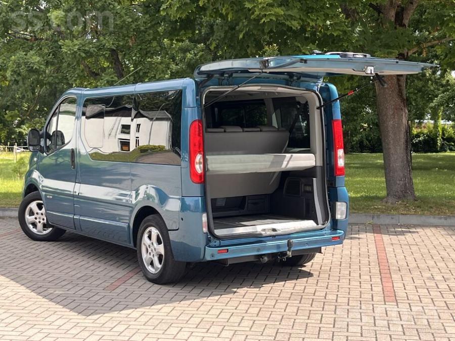 Zaļš Renault Trafic 2007 Jelgava, ar dzinēja tilpumu 2.00 L un nobraukumu 339 tūkst. km par 9990 €, foto 10 vietnē AUTOMOTO.COM.LV