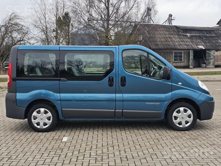 Zaļš Renault Trafic 2012 Cēsis, ar dzinēja tilpumu 2.00 L un nobraukumu 179 tūkst. km par 9190 €, foto 4 vietnē AUTOMOTO.COM.LV