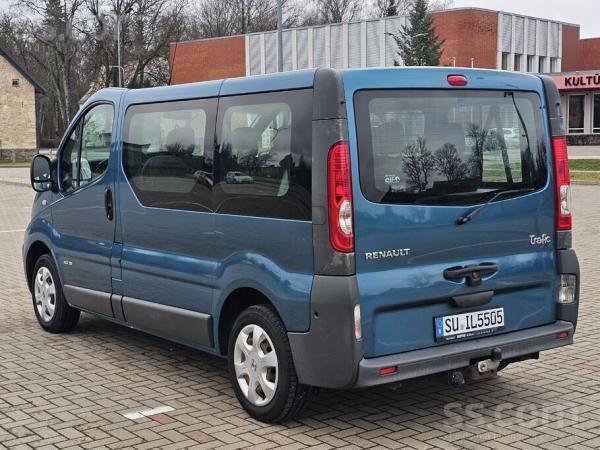 Zaļš Renault Trafic 2012 Cēsis, ar dzinēja tilpumu 2.00 L un nobraukumu 179 tūkst. km par 9190 €, foto 7 vietnē AUTOMOTO.COM.LV