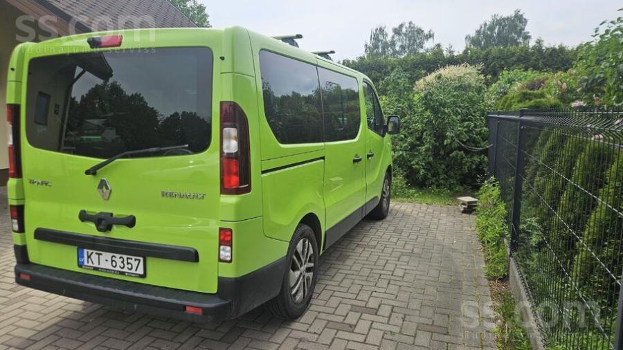 Zaļš Renault Trafic 2017 Rīga, ar dzinēja tilpumu 1.60 L un nobraukumu 122 tūkst. km par 11000 €, foto 5 vietnē AUTOMOTO.COM.LV