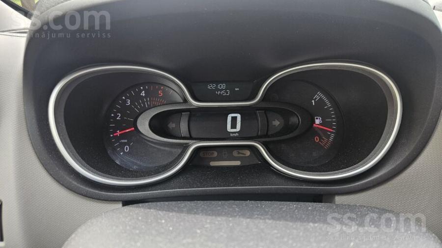 Zaļš Renault Trafic 2017 Rīga, ar dzinēja tilpumu 1.60 L un nobraukumu 122 tūkst. km par 11000 €, foto 12 vietnē AUTOMOTO.COM.LV