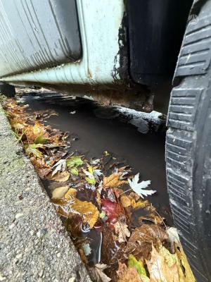 Green Renault Trafic 2003 in Vilnius, with an engine capacity of 1.87 L and mileage of 295 thousand km for 1500 €, photo 10 on AUTOMOTO.COM.LV
