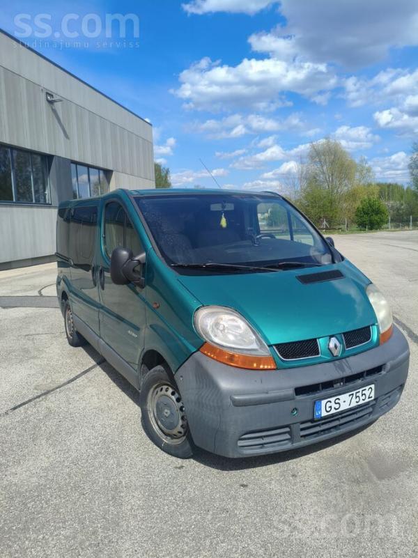 Zaļš Renault Trafic 2003 Rīga, ar dzinēja tilpumu 1.90 L un nobraukumu 451 tūkst. km par 2650 €, foto 9 vietnē AUTOMOTO.COM.LV