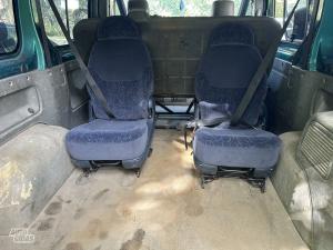 Green Renault Trafic 2006 in Vilnius, with an engine capacity of 2.50 L and mileage of 1 thousand km for 1790 €, photo 19 on AUTOMOTO.COM.LV