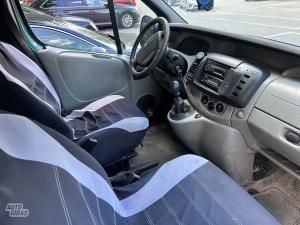 Green Renault Trafic 2006 in Vilnius, with an engine capacity of 2.50 L and mileage of 1 thousand km for 1790 €, photo 23 on AUTOMOTO.COM.LV