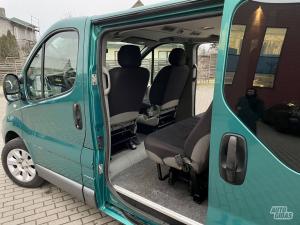 Green Renault Trafic 2008 in Utena, with an engine capacity of 2.00 L and mileage of 292 thousand km for 6999 €, photo 11 on AUTOMOTO.COM.LV