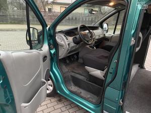 Green Renault Trafic 2008 in Utena, with an engine capacity of 2.00 L and mileage of 292 thousand km for 6999 €, photo 12 on AUTOMOTO.COM.LV