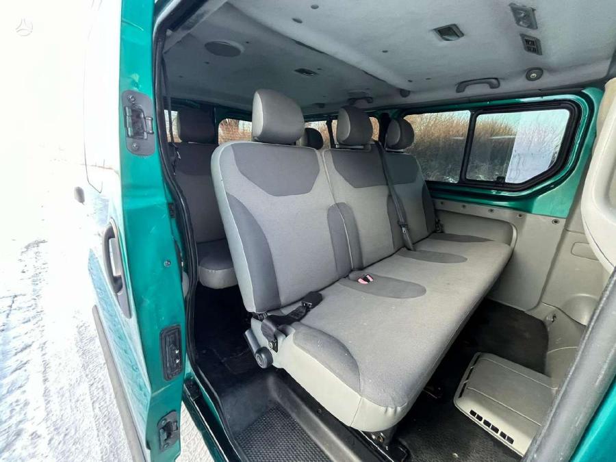 Zaļš Renault Trafic 2008 Tauragė, ar dzinēja tilpumu 2.00 L un nobraukumu 176 tūkst. km par 5800 €, foto 10 vietnē AUTOMOTO.COM.LV
