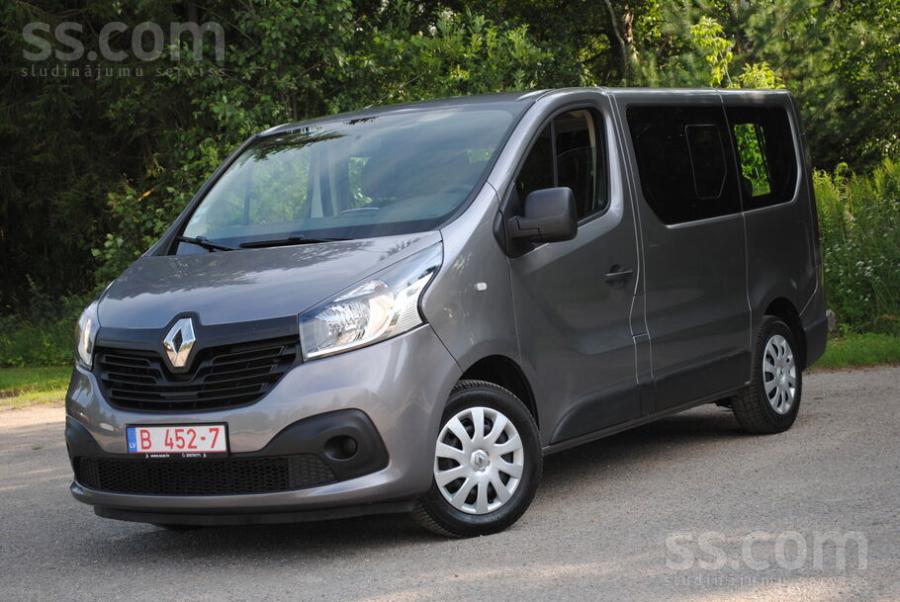 Grey Renault Trafic 2015 in Riga, with an engine capacity of 1.60 L and mileage of 202 thousand km for 11990 €, photo 1 on AUTOMOTO.COM.LV