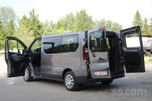 Pelēks Renault Trafic 2015 Rīga, ar dzinēja tilpumu 1.60 L un nobraukumu 202 tūkst. km par 11990 €, foto 7 vietnē AUTOMOTO.COM.LV