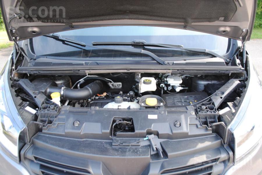 Grey Renault Trafic 2015 in Riga, with an engine capacity of 1.60 L and mileage of 202 thousand km for 11990 €, photo 16 on AUTOMOTO.COM.LV