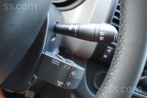 Grey Renault Trafic 2015 in Riga, with an engine capacity of 1.60 L and mileage of 202 thousand km for 11990 €, photo 20 on AUTOMOTO.COM.LV