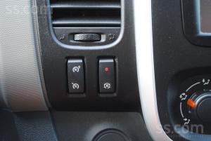 Grey Renault Trafic 2015 in Riga, with an engine capacity of 1.60 L and mileage of 202 thousand km for 11990 €, photo 22 on AUTOMOTO.COM.LV