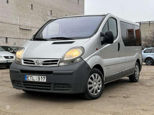 Pelēks Renault Trafic 2002 Viļņa, ar dzinēja tilpumu 2.50 L un nobraukumu 480 tūkst. km par 2200 €, foto 2 vietnē AUTOMOTO.COM.LV