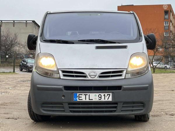 Pelēks Renault Trafic 2002 Viļņa, ar dzinēja tilpumu 2.50 L un nobraukumu 480 tūkst. km par 2200 €, foto 7 vietnē AUTOMOTO.COM.LV