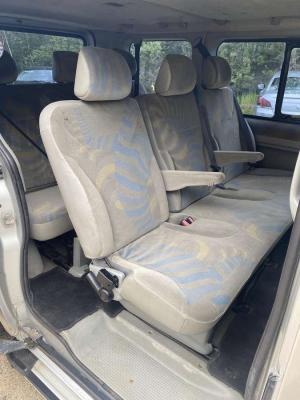 Grey Renault Trafic 2005 in Kelme, with an engine capacity of 2.50 L and mileage of 360 thousand km for 3900 €, photo 7 on AUTOMOTO.COM.LV