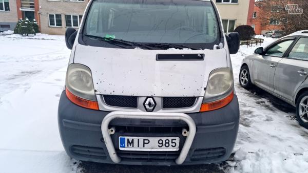 Pelēks Renault Trafic 2006 Pasvalys, ar dzinēja tilpumu 1.90 L un nobraukumu 496 tūkst. km par 2450 €, foto 4 vietnē AUTOMOTO.COM.LV