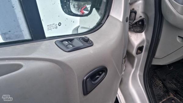 Pelēks Renault Trafic 2006 Pasvalys, ar dzinēja tilpumu 1.90 L un nobraukumu 496 tūkst. km par 2450 €, foto 8 vietnē AUTOMOTO.COM.LV