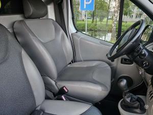 Grey Renault Trafic 2006 in Kupiskis, with an engine capacity of 1.90 L and mileage of 395 thousand km for 3300 €, photo 12 on AUTOMOTO.COM.LV