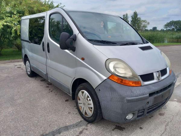 Pelēks Renault Trafic 2006 Ukmergė, ar dzinēja tilpumu 1.90 L un nobraukumu 200 tūkst. km par 2500 €, foto 2 vietnē AUTOMOTO.COM.LV