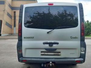 Pelēks Renault Trafic 2006 Ukmergė, ar dzinēja tilpumu 1.90 L un nobraukumu 200 tūkst. km par 2500 €, foto 7 vietnē AUTOMOTO.COM.LV