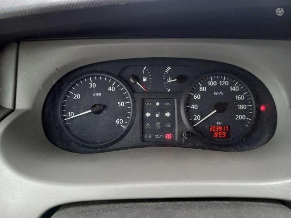 Pelēks Renault Trafic 2006 Ukmergė, ar dzinēja tilpumu 1.90 L un nobraukumu 200 tūkst. km par 2500 €, foto 10 vietnē AUTOMOTO.COM.LV