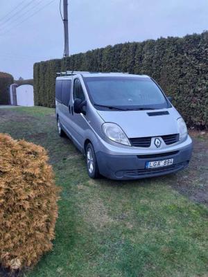 Pelēks Renault Trafic 2007 Vilkaviškis, ar dzinēja tilpumu 2.00 L un nobraukumu 258 tūkst. km par 3000 €, foto  vietnē AUTOMOTO.COM.LV
