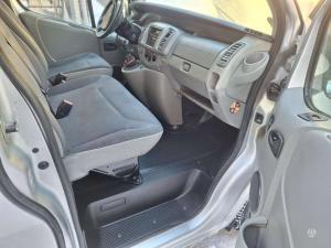 Pelēks Renault Trafic 2007 Kelmė, ar dzinēja tilpumu 2.00 L un nobraukumu 330 tūkst. km par 5200 €, foto 11 vietnē AUTOMOTO.COM.LV