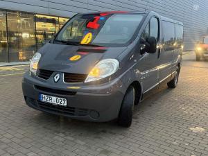 Pelēks Renault Trafic 2008 Viļņa, ar dzinēja tilpumu 2.50 L un nobraukumu 398 tūkst. km par 4700 €, foto  vietnē AUTOMOTO.COM.LV