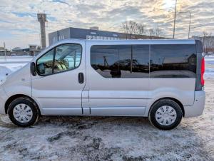 Grey Renault Trafic 2009 in Taurage, with an engine capacity of 2.00 L and mileage of 238 thousand km for 6990 €, photo 6 on AUTOMOTO.COM.LV